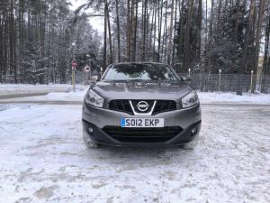 Grey Nissan Qashqai 2012 in Rokiskis, with an engine capacity of 1.60 L and mileage of 200 thousand km for 2150 €, photo  on AUTOMOTO.COM.LV