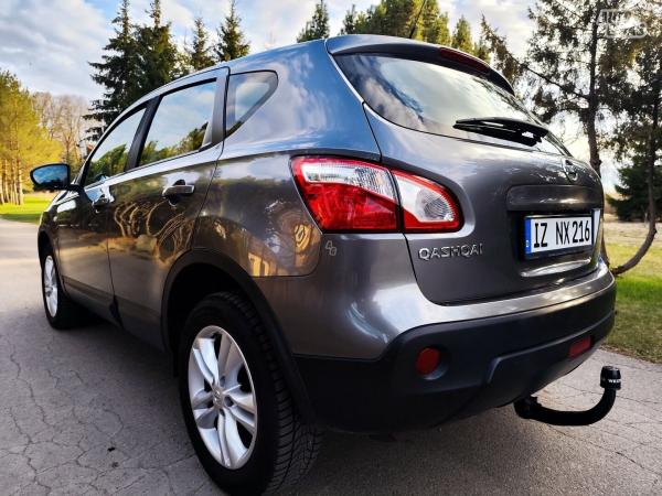 Pelēks Nissan Qashqai 2012 Mažeikiai, ar dzinēja tilpumu 1.60 L un nobraukumu 226 tūkst. km par 6200 €, foto 9 vietnē AUTOMOTO.COM.LV