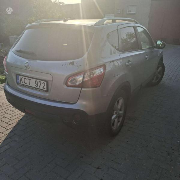 Grey Nissan Qashqai 2012 in Klaipeda, with an engine capacity of 1.60 L and mileage of 281 thousand km for 4000 €, photo 5 on AUTOMOTO.COM.LV