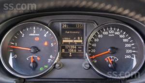 Grey Nissan Qashqai 2012 in Riga, with an engine capacity of 1.60 L and mileage of 171 thousand km for 4490 €, photo 21 on AUTOMOTO.COM.LV