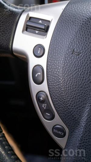 Grey Nissan Qashqai 2012 in Riga, with an engine capacity of 1.60 L and mileage of 171 thousand km for 4490 €, photo 23 on AUTOMOTO.COM.LV