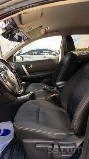 Grey Nissan Qashqai 2012 in Riga, with an engine capacity of 1.60 L and mileage of 171 thousand km for 4490 €, photo 24 on AUTOMOTO.COM.LV