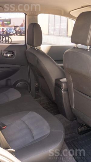 Grey Nissan Qashqai 2012 in Riga, with an engine capacity of 1.60 L and mileage of 171 thousand km for 4490 €, photo 26 on AUTOMOTO.COM.LV
