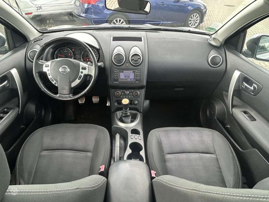 Pelēks Nissan Qashqai 2012 Tauragė, ar dzinēja tilpumu 1.46 L un nobraukumu 223 tūkst. km par 4750 €, foto 9 vietnē AUTOMOTO.COM.LV