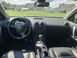 Grey Nissan Qashqai 2012 in Panevezys, with an engine capacity of 2.00 L and mileage of 62 thousand km for 6500 €, photo 14 on AUTOMOTO.COM.LV
