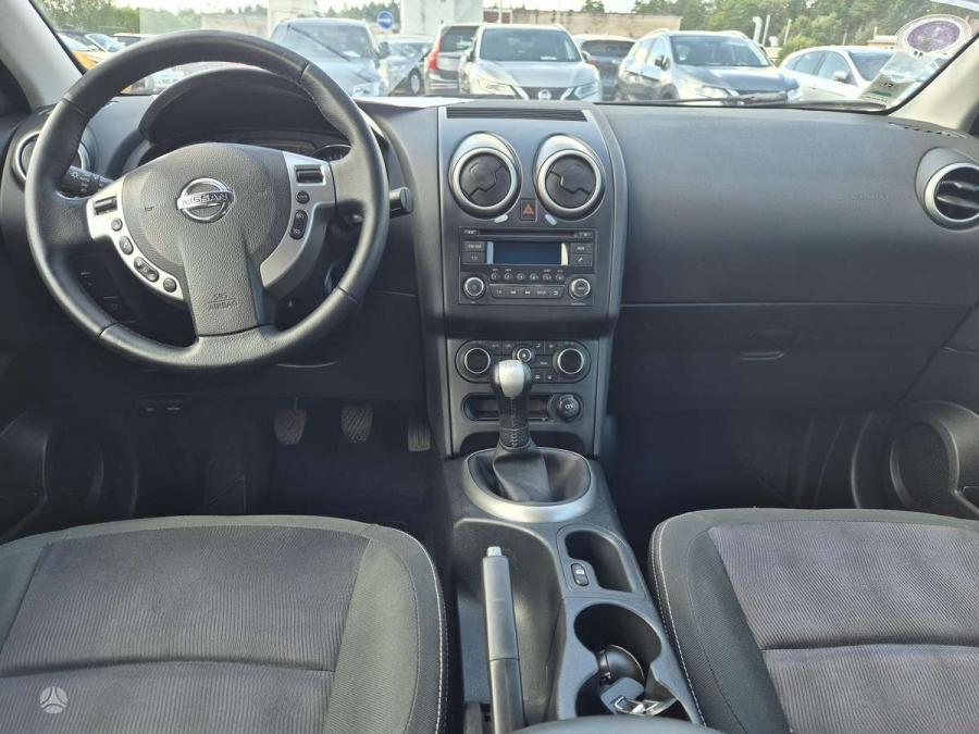 Pelēks Nissan Qashqai 2012 Utena, ar dzinēja tilpumu 1.60 L un nobraukumu 236 tūkst. km par 4800 €, foto 12 vietnē AUTOMOTO.COM.LV