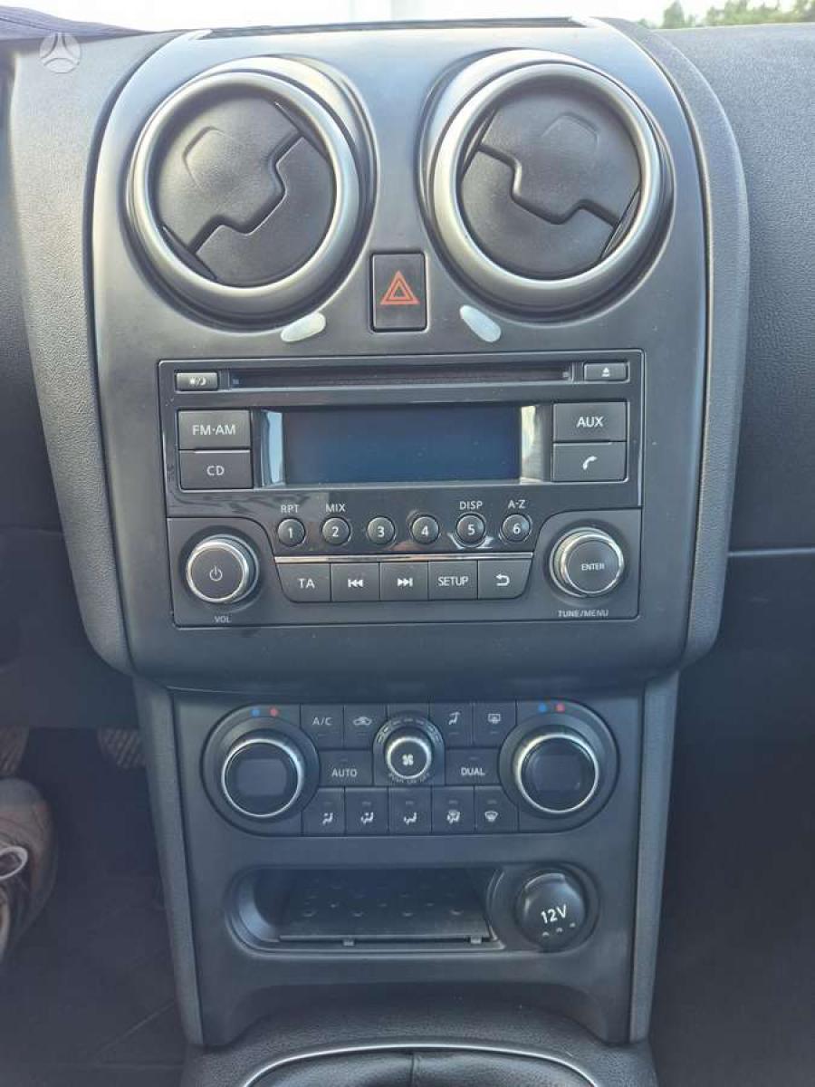 Pelēks Nissan Qashqai 2012 Utena, ar dzinēja tilpumu 1.60 L un nobraukumu 236 tūkst. km par 4800 €, foto 13 vietnē AUTOMOTO.COM.LV