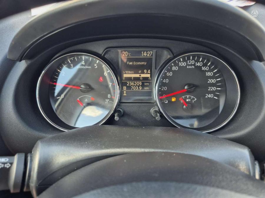 Pelēks Nissan Qashqai 2012 Utena, ar dzinēja tilpumu 1.60 L un nobraukumu 236 tūkst. km par 4800 €, foto 15 vietnē AUTOMOTO.COM.LV