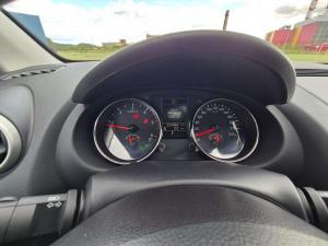 Grey Nissan Qashqai 2012 in Panevezys, with an engine capacity of 1.50 L and mileage of 223 thousand km for 5750 €, photo 12 on AUTOMOTO.COM.LV