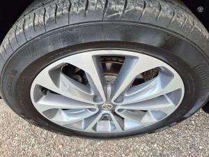 Grey Nissan Qashqai 2012 in Panevezys, with an engine capacity of 1.50 L and mileage of 223 thousand km for 5750 €, photo 13 on AUTOMOTO.COM.LV