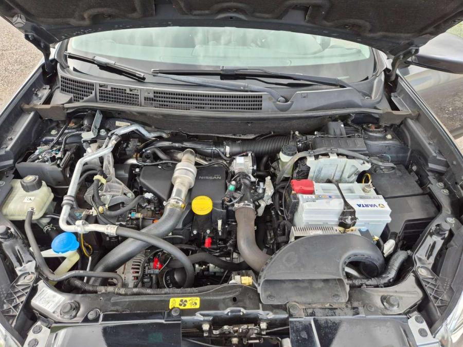 Grey Nissan Qashqai 2012 in Panevezys, with an engine capacity of 1.50 L and mileage of 223 thousand km for 5750 €, photo 22 on AUTOMOTO.COM.LV
