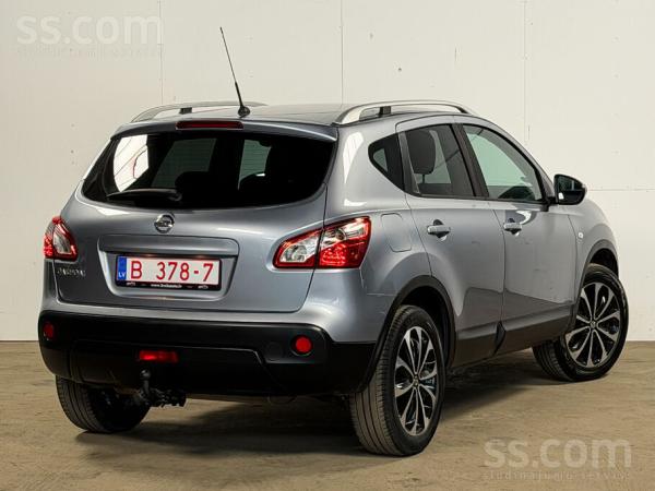 Pelēks Nissan Qashqai 2012 Jūrmala, ar dzinēja tilpumu 1.60 L un nobraukumu 222 tūkst. km par 6250 €, foto 11 vietnē AUTOMOTO.COM.LV