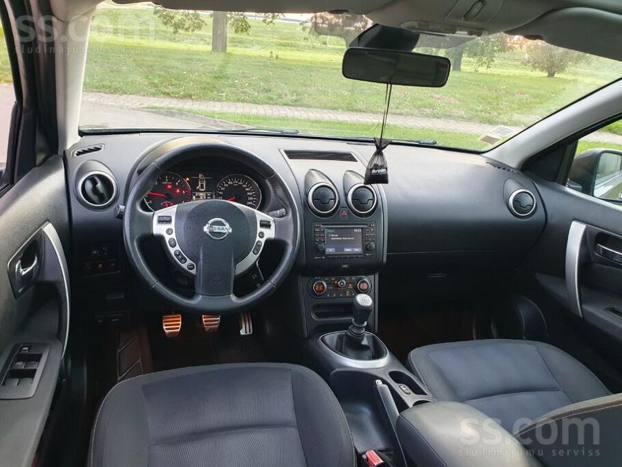 Pelēks Nissan Qashqai 2012 Daugavpils, ar dzinēja tilpumu 1.60 L un nobraukumu 0 tūkst. km par 4950 €, foto 18 vietnē AUTOMOTO.COM.LV
