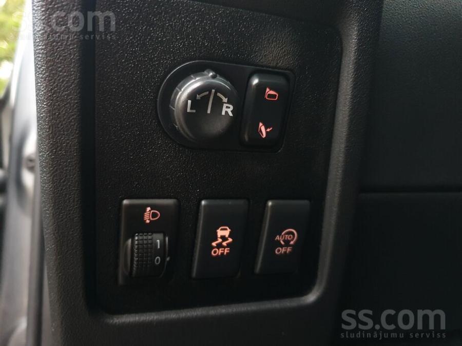 Pelēks Nissan Qashqai 2012 Daugavpils, ar dzinēja tilpumu 1.60 L un nobraukumu 0 tūkst. km par 4950 €, foto 23 vietnē AUTOMOTO.COM.LV