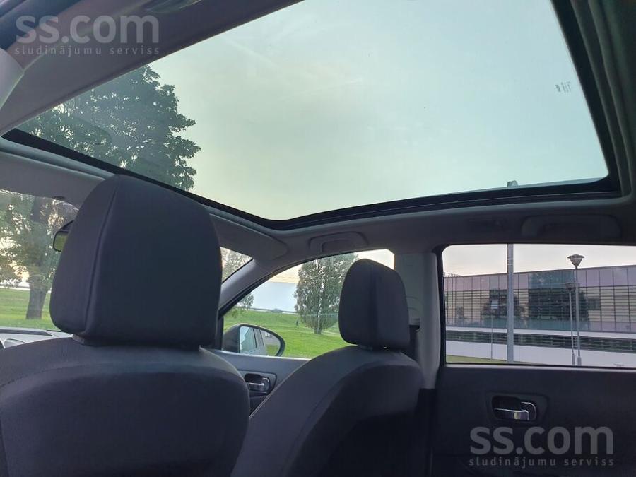 Pelēks Nissan Qashqai 2012 Daugavpils, ar dzinēja tilpumu 1.60 L un nobraukumu 0 tūkst. km par 4950 €, foto 26 vietnē AUTOMOTO.COM.LV