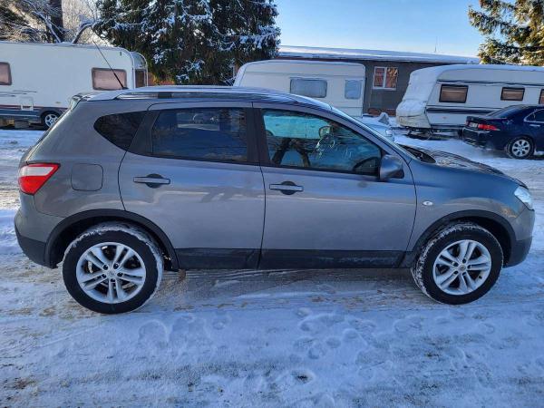 Pelēks Nissan Qashqai 2013 Kauņa, ar dzinēja tilpumu 1.46 L un nobraukumu 248 tūkst. km par 4650 €, foto 8 vietnē AUTOMOTO.COM.LV