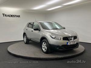 Grey Nissan Qashqai 2013 in Parnu, with an engine capacity of 1.50 L and mileage of 218 thousand km for 5990 €, photo 4 on AUTOMOTO.COM.LV