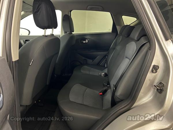 Grey Nissan Qashqai 2013 in Parnu, with an engine capacity of 1.50 L and mileage of 218 thousand km for 5990 €, photo 10 on AUTOMOTO.COM.LV