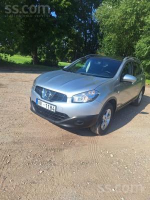 Pelēks Nissan Qashqai 2013 Saldus, ar dzinēja tilpumu 1.50 L un nobraukumu 242 tūkst. km par 4300 €, foto 3 vietnē AUTOMOTO.COM.LV