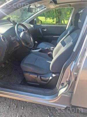 Pelēks Nissan Qashqai 2013 Saldus, ar dzinēja tilpumu 1.50 L un nobraukumu 242 tūkst. km par 4300 €, foto 11 vietnē AUTOMOTO.COM.LV