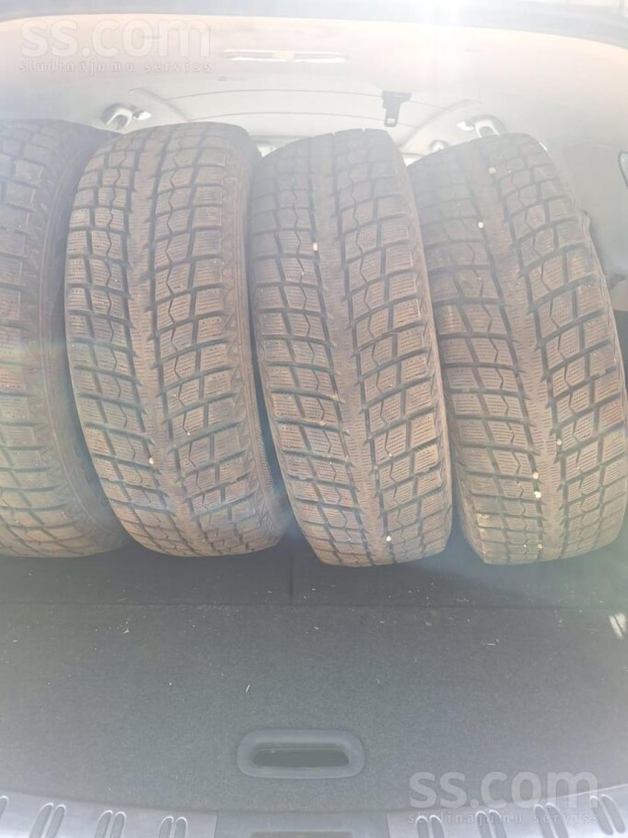 Pelēks Nissan Qashqai 2013 Saldus, ar dzinēja tilpumu 1.50 L un nobraukumu 242 tūkst. km par 4300 €, foto 12 vietnē AUTOMOTO.COM.LV