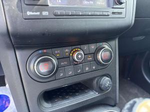 Pelēks Nissan Qashqai 2013 Tauragė, ar dzinēja tilpumu 1.60 L un nobraukumu 178 tūkst. km par 4900 €, foto 17 vietnē AUTOMOTO.COM.LV