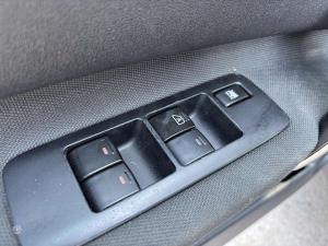 Pelēks Nissan Qashqai 2013 Tauragė, ar dzinēja tilpumu 1.60 L un nobraukumu 178 tūkst. km par 4900 €, foto 19 vietnē AUTOMOTO.COM.LV