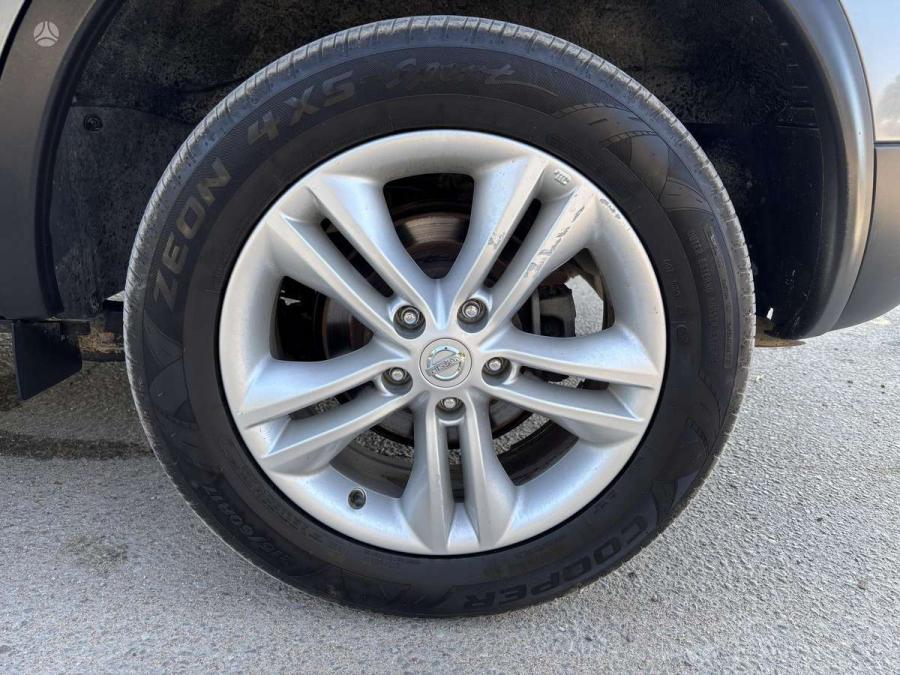 Pelēks Nissan Qashqai 2013 Tauragė, ar dzinēja tilpumu 1.60 L un nobraukumu 178 tūkst. km par 4900 €, foto 21 vietnē AUTOMOTO.COM.LV