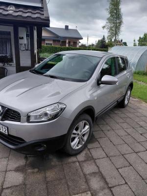 Pelēks Nissan Qashqai 2013 Mažeikiai, ar dzinēja tilpumu 1.50 L un nobraukumu 218 tūkst. km par 4800 €, foto 8 vietnē AUTOMOTO.COM.LV