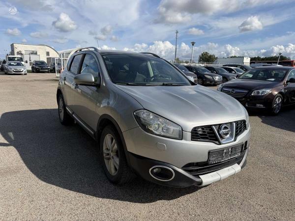 Nissan Qashqai 2013 in Marijampole on AUTOMOTO.COM.LV Grey Nissan Qashqai 2013 in Marijampole, with an engine capacity of 1.60 L and mileage of 323 thousand km for 3650 €, photo 1 on AUTOMOTO.COM.LV
