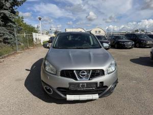 Grey Nissan Qashqai 2013 in Marijampole, with an engine capacity of 1.60 L and mileage of 323 thousand km for 3650 €, photo 3 on AUTOMOTO.COM.LV