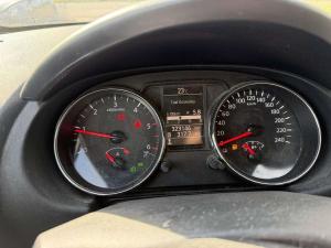 Grey Nissan Qashqai 2013 in Marijampole, with an engine capacity of 1.60 L and mileage of 323 thousand km for 3650 €, photo 15 on AUTOMOTO.COM.LV