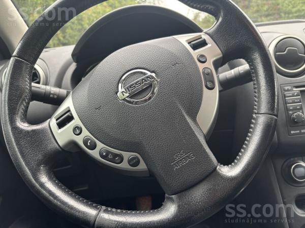 Nissan Qashqai 2013 Rīga vietnē Pelēks Nissan Qashqai 2013 Rīga, ar dzinēja tilpumu 1.60 L un nobraukumu 274 tūkst. km par 3500 €, foto 10 vietnē AUTOMOTO.COM.LV