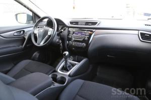 Grey Nissan Qashqai 2014 in Riga, with an engine capacity of 1.50 L and mileage of 0 thousand km for 7295 €, photo 11 on AUTOMOTO.COM.LV