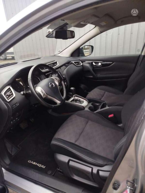 Pelēks Nissan Qashqai 2014 Tauragė, ar dzinēja tilpumu 1.20 L un nobraukumu 134 tūkst. km par 7700 €, foto 9 vietnē AUTOMOTO.COM.LV
