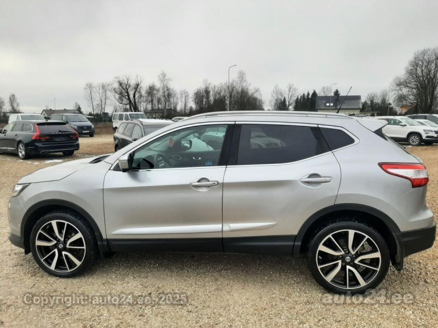 Pelēks Nissan Qashqai 2014 Tartu, ar dzinēja tilpumu 1.60 L un nobraukumu 223 tūkst. km par 8490 €, foto 2 vietnē AUTOMOTO.COM.LV