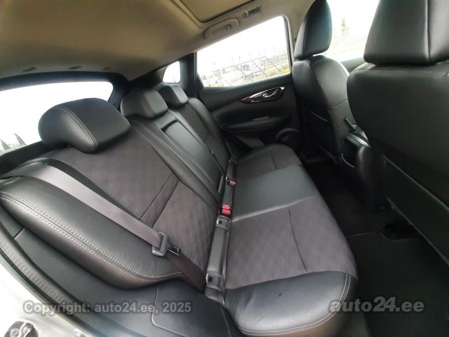 Pelēks Nissan Qashqai 2014 Tartu, ar dzinēja tilpumu 1.60 L un nobraukumu 223 tūkst. km par 8490 €, foto 15 vietnē AUTOMOTO.COM.LV