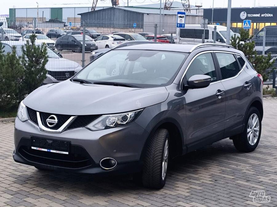 Grey Nissan Qashqai 2014 in Siauliai, with an engine capacity of 1.50 L and mileage of 140 thousand km for 8600 €, photo 2 on AUTOMOTO.COM.LV