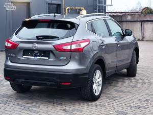 Grey Nissan Qashqai 2014 in Siauliai, with an engine capacity of 1.50 L and mileage of 140 thousand km for 8600 €, photo 3 on AUTOMOTO.COM.LV