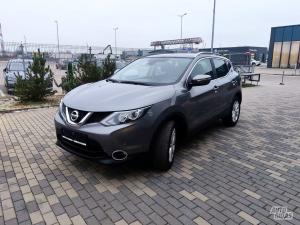 Grey Nissan Qashqai 2014 in Siauliai, with an engine capacity of 1.50 L and mileage of 140 thousand km for 8600 €, photo 9 on AUTOMOTO.COM.LV
