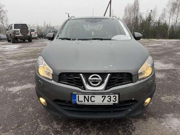 Pelēks Nissan Qashqai 2014 Plungė, ar dzinēja tilpumu 2.00 L un nobraukumu 180 tūkst. km par 8400 €, foto 2 vietnē AUTOMOTO.COM.LV