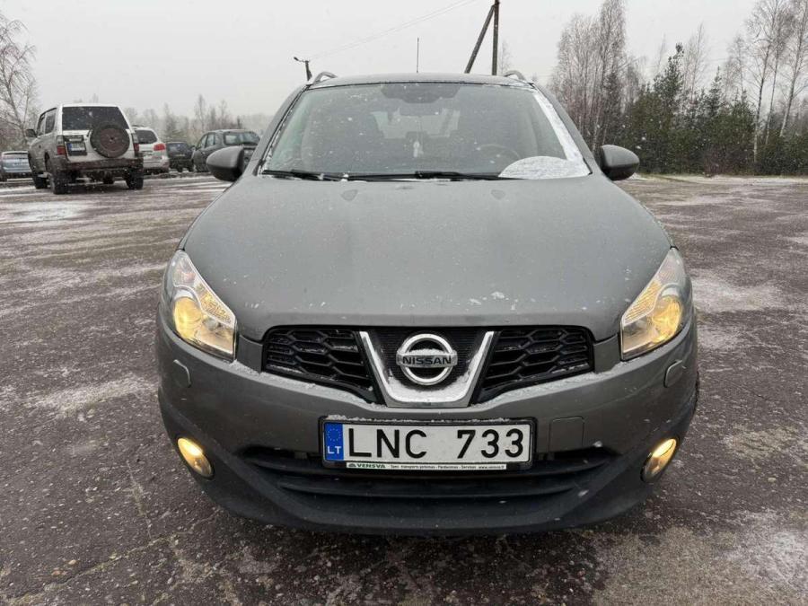 Pelēks Nissan Qashqai 2014 Plungė, ar dzinēja tilpumu 2.00 L un nobraukumu 180 tūkst. km par 8400 €, foto 2 vietnē AUTOMOTO.COM.LV