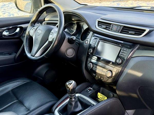 Pelēks Nissan Qashqai 2014 Marijampole, ar dzinēja tilpumu 1.46 L un nobraukumu 274 tūkst. km par 7800 €, foto 6 vietnē AUTOMOTO.COM.LV