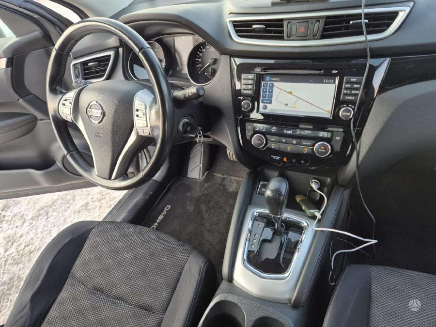 Pelēks Nissan Qashqai 2014 Šilutė, ar dzinēja tilpumu 1.20 L un nobraukumu 90 tūkst. km par 8450 €, foto 10 vietnē AUTOMOTO.COM.LV
