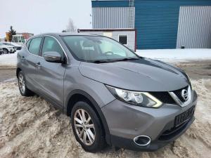 Pelēks Nissan Qashqai 2014 Alīta, ar dzinēja tilpumu 1.20 L un nobraukumu 155 tūkst. km par 5250 €, foto  vietnē AUTOMOTO.COM.LV