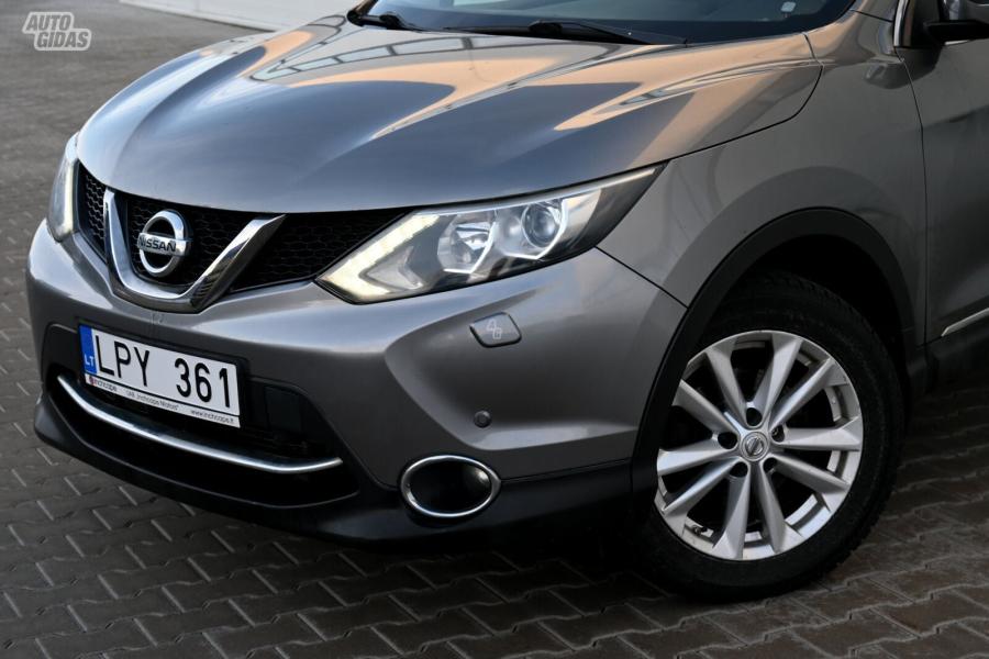 Pelēks Nissan Qashqai 2014 Kretinga, ar dzinēja tilpumu 1.20 L un nobraukumu 93 tūkst. km par 7499 €, foto 4 vietnē AUTOMOTO.COM.LV