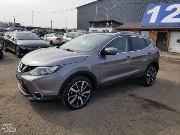Pelēks Nissan Qashqai 2014 Kauņa, ar dzinēja tilpumu 1.20 L un nobraukumu 176 tūkst. km par 7999 €, foto 2 vietnē AUTOMOTO.COM.LV
