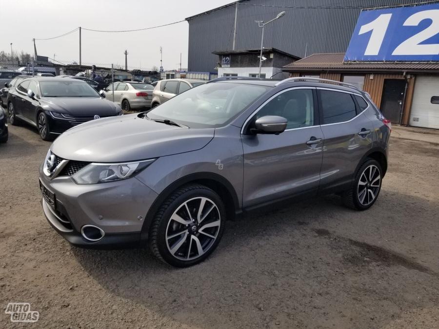 Grey Nissan Qashqai 2014 in Kaunas, with an engine capacity of 1.20 L and mileage of 176 thousand km for 7999 €, photo 2 on AUTOMOTO.COM.LV
