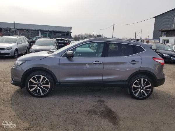 Pelēks Nissan Qashqai 2014 Kauņa, ar dzinēja tilpumu 1.20 L un nobraukumu 176 tūkst. km par 7999 €, foto 3 vietnē AUTOMOTO.COM.LV