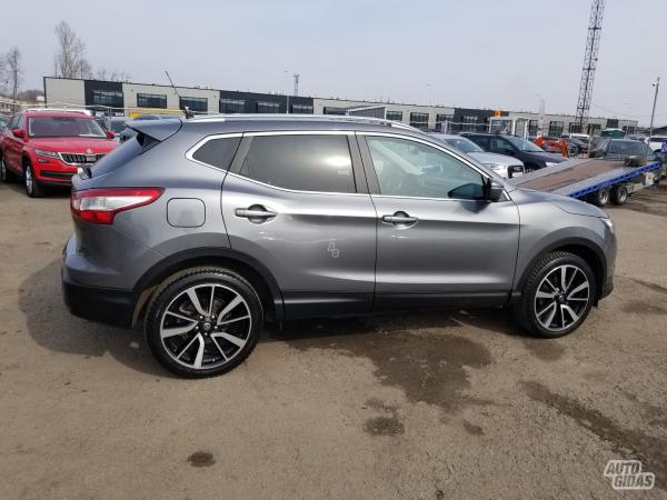 Pelēks Nissan Qashqai 2014 Kauņa, ar dzinēja tilpumu 1.20 L un nobraukumu 176 tūkst. km par 7999 €, foto 10 vietnē AUTOMOTO.COM.LV